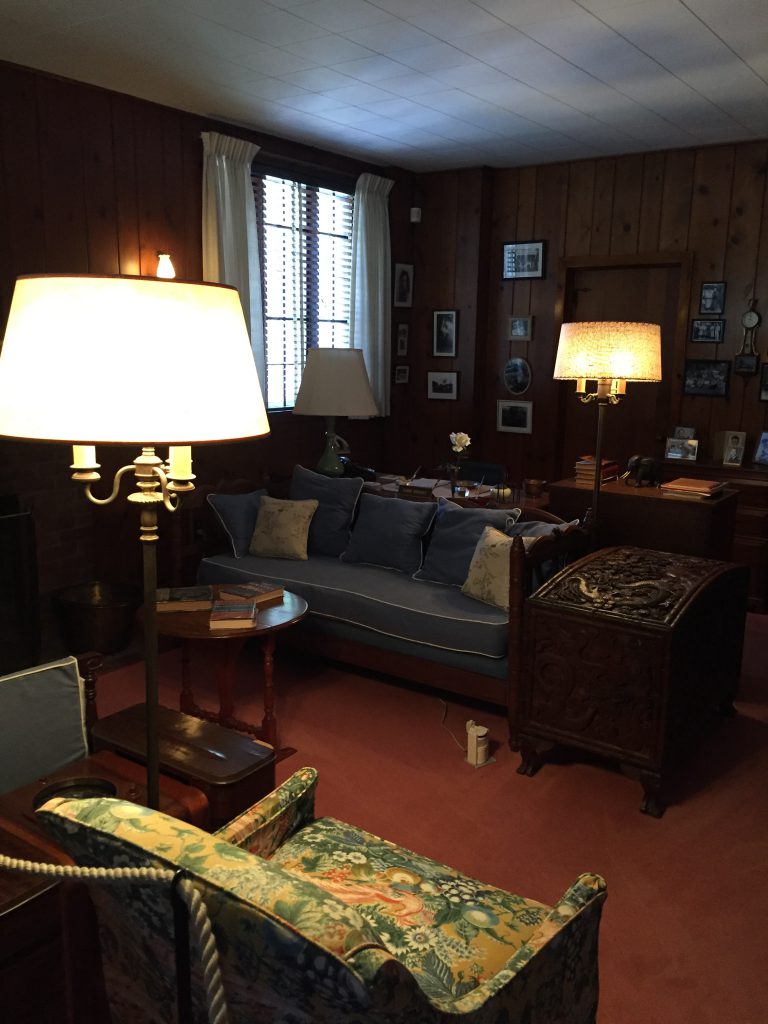 » Exploring Val-Kill Historic Environments